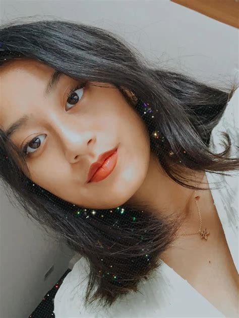 7 Pesona Francesca Naila Putri Dipo Latief Yang Dikira Pacar Oleh