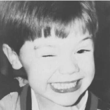Biography Harry Styles