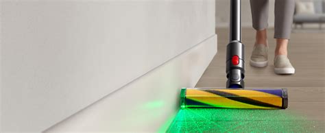 Dyson V15 Detect Cordless Vacuum Cleaner Yellow Nickel