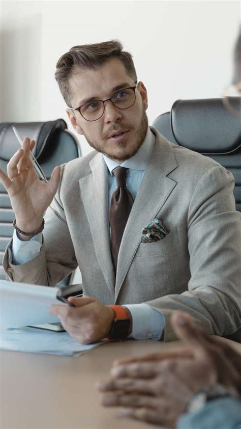 Upsc Interview इंटर्व्यू में पास होने के लिए कितने मार्क्स चाहिए जानें