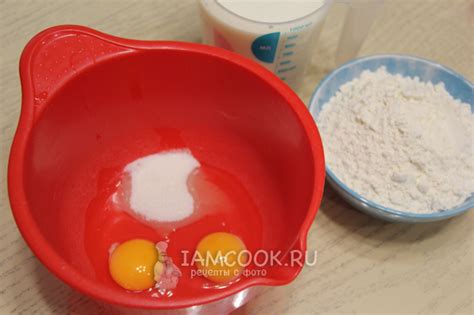 Блинный торт со сгущенкой и сметаной — рецепт с фото пошагово