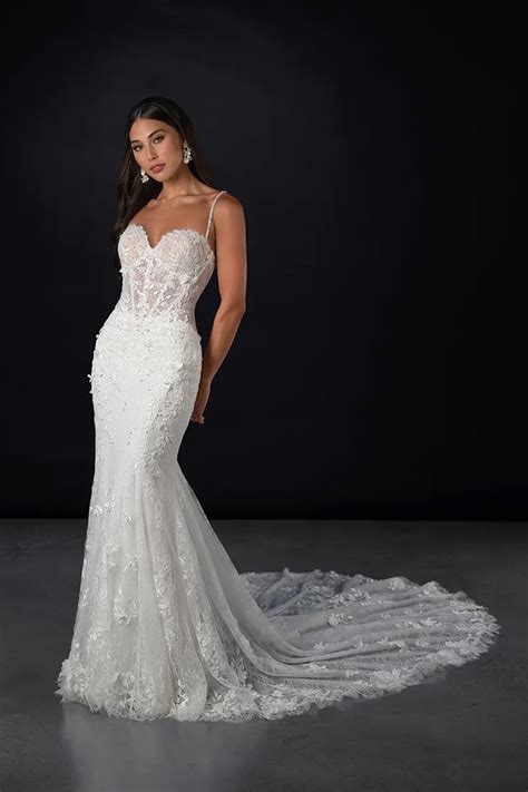 Martina Liana 1854 White Lace And Promises