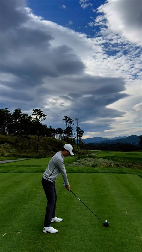 Jang Sung Hoon 장성훈프로 골프 개인레슨 골프레슨 골프스윙 골린이 골프입문 필드레슨 골프초보 스윙모델 인스타골프 골프