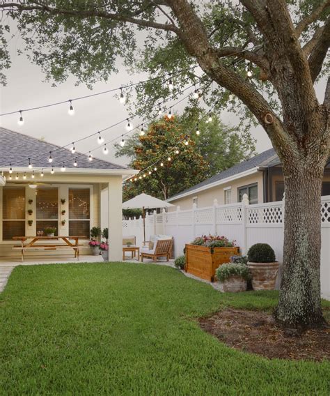 20 Stunning String Light Ideas To Decorate Your Backyard