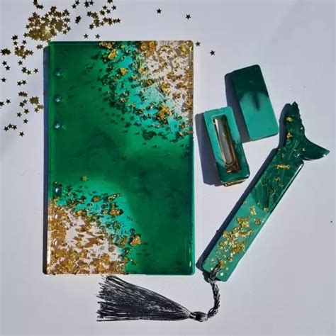 خرید و قیمت دفتر 100 برگ کلاسوری رزینی سبز سایز A5 بسیار سبک و نشکن