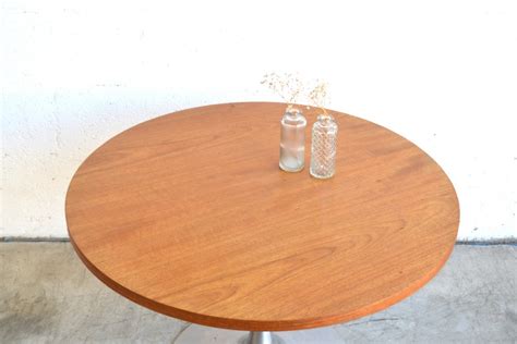 Table Basse Tulipe D80 Cm Black Mint