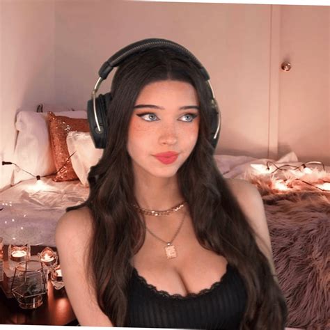 Lydia Violet Doppleai