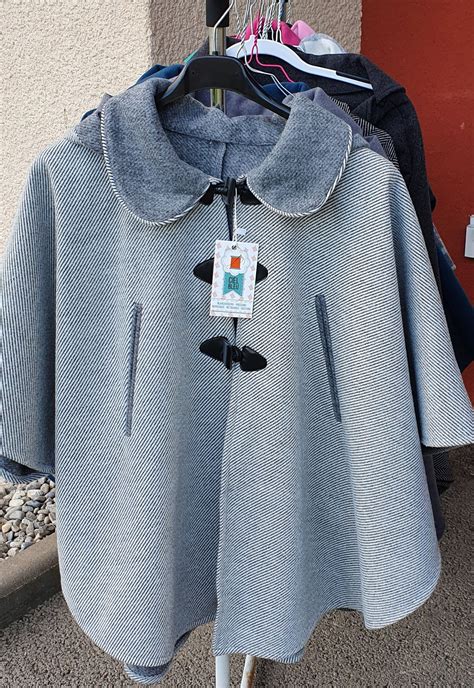 Cape With Pockets Etsy Uk Music Clothes Clothes For Women Cape