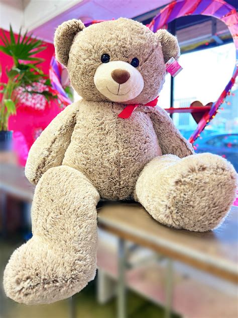 Giant Stuffed Animals For Valentines Day