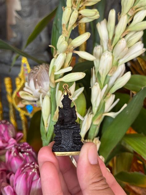 អូននុត ចម្លាក់ខ្មែរ Added A New Photo អូននុត ចម្លាក់ខ្មែរ