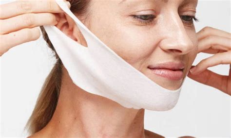 How To Lift Droopy Cheeks And Sagging Cheeks
