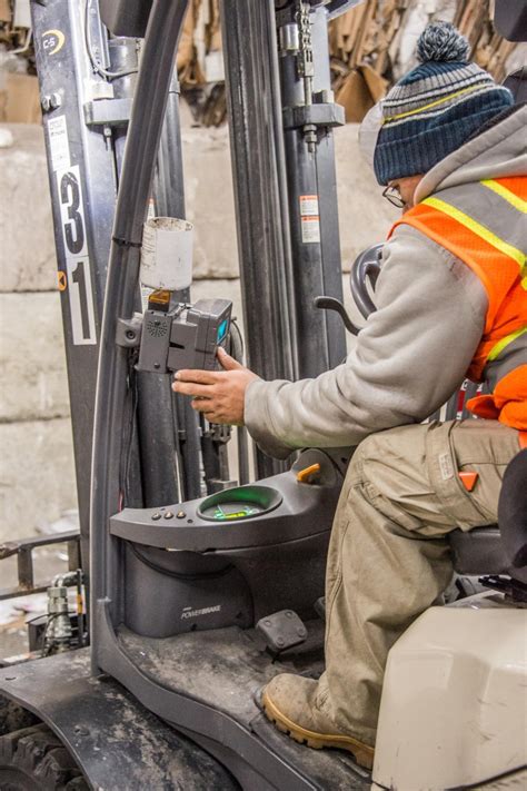 Crown Equipment Corporation On Linkedin The Pri Group Uses Crowns Infolink® System To Reduce