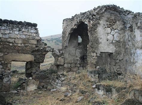 წოფის ციხე თეთრი წყაროს რაიონი • About Ge