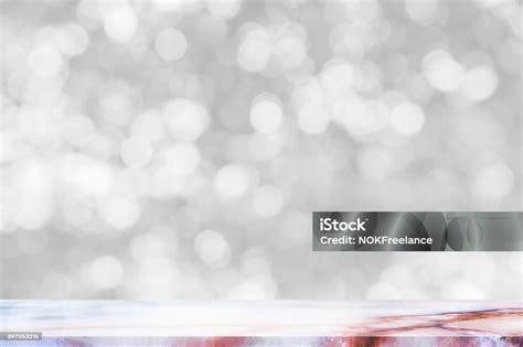빈 대리석 테이블과 인테리어 디스플레이 사용 되는 배경 수 흐림 이나 제품 몽타주 0명에 대한 스톡 사진 및 기타 이미지 0명 갈색 거친 Istock