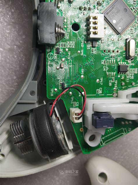 几个微软xbox360早期无线手柄电路图 拆机乐园 数码之家