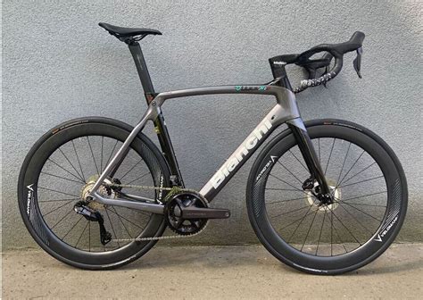 Bianchi Oltre Xr4 Disc Ultegra Di2 12sp Custom Cestný Aerobi