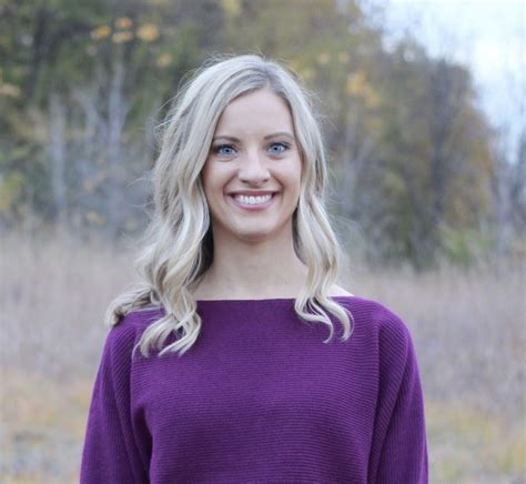 Nourish Dietitian Nutritionist Kimberly Oswalt