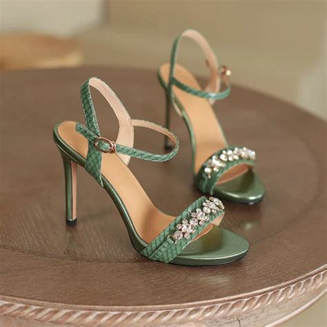 Sexy Green Rhinestone Prom Womens Sandals 2023 Leather 10 Cm Stiletto