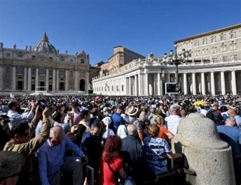 Discussion Starters On Topics With A Youth Group Safcam
