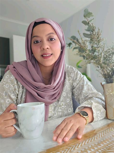 Careerguidance Imgtalkwithsimra Simra Siddiqui