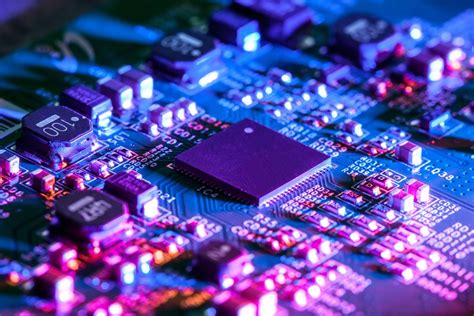 VLSI Technology Exploring VLSI Design Techniques Advantages And Applications Quarktwin