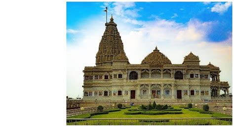 4 Famous Krishna Temples In India