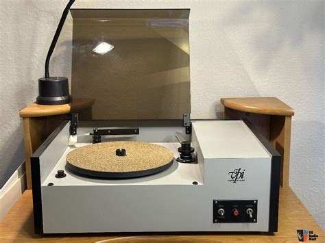 Vpi Hw 17 Record Cleaning Machine In Great Condition Photo 4242478