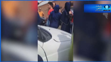 بعد از اینکه گاز زدن پدر مادرا داشتن جیغ و داد Youtube