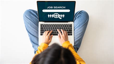 Стагнация на пазара на труда Забавя се темпът на разкриване на нови работни места Nova News