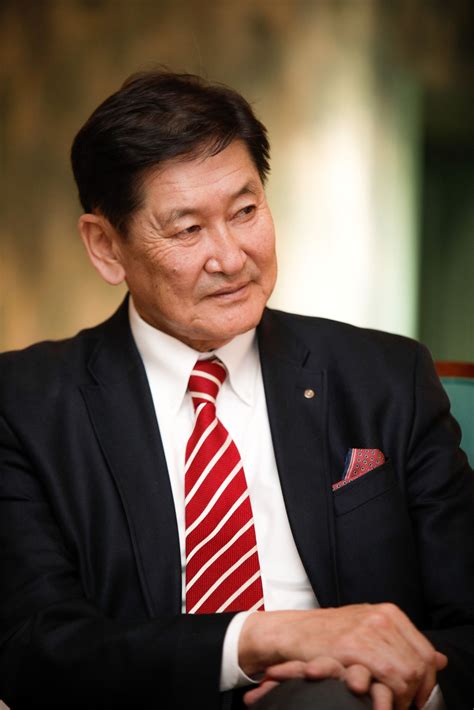 МУЗ ийн тэргүүн Н Жанцанноров ажлаа өгч Ч Ганболдыг сонгожээ News Mn