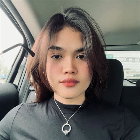 Dumpiamclarita On Threads