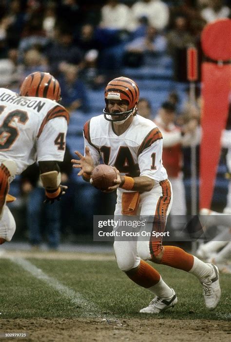 Quarterback Ken Anderson Of The Cincinnati Bengals Turns To Hand The