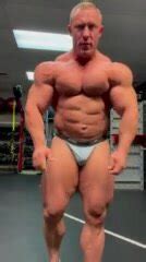 Massive Pumpkin Shoulders ThisVid Com En Anglais