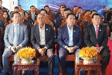 លោកអ្នកឧកញ៉ា លី ហួរ និងអ្នកឧកញ៉ា ឧកញ៉ាៗម្ចាស់បុរីច្រើនរូប