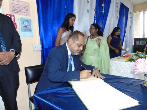 Muhammad Reza Cassam Uteem Muhammad Reza Cassam Uteem