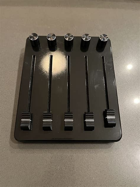 The Midi Maker Sparrow 5x5 MIDI Controller 2024 Black Reverb