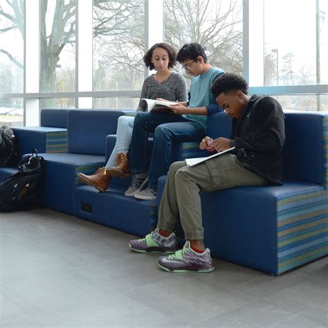 Flexible Library Seating