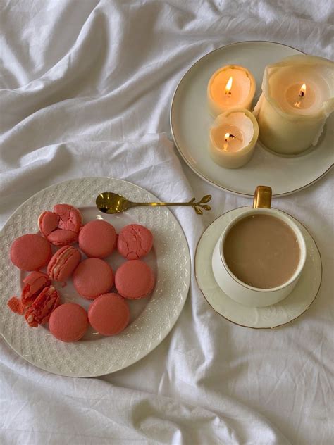 Макаронс | Tea lights, Food, Tea light candle