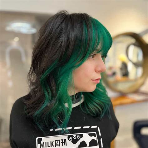 30 Hottest Emerald Green Hairstyles To Try In 2022 Green Hair Hair Color Underneath Green