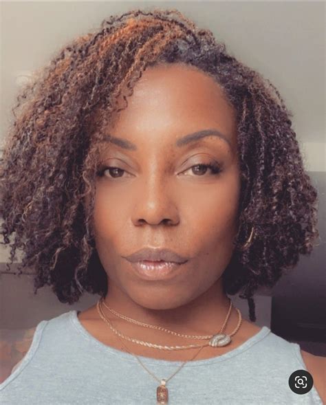 Pin By Sabiné Moore On Sister Locs For Müttie Short Locs Hairstyles Locs Hairstyles Micro