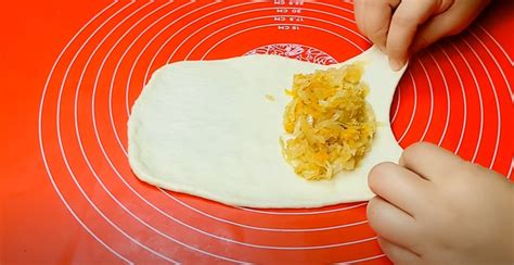 Смачні пиріжки з капустою за китайським рецептом КУХОВАРИТИ