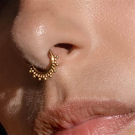 Sarika Septum Clicker Ring Surgical Steel Hinged Segment Piercing Ring