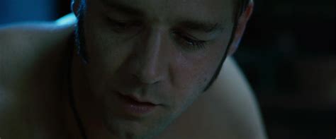 Auscaps Russell Crowe Shirtless In Heaven S Burning