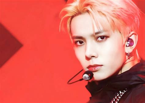 Lee Llizy Official Twitter