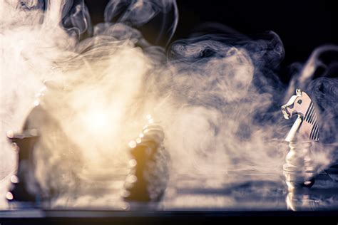 아이디어와 경쟁과 전략 비즈니스 성공 개념에 대한 체스 보드 게임 개념에 대한 스톡 사진 및 기타 이미지 개념 건강관리와