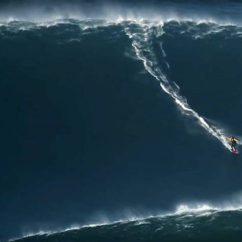 Guinness World Records Makes A Ruling On The Largest Wave Surfed Men