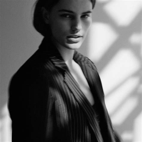 Frida — James Meakin