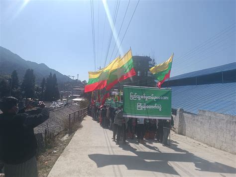 ပန်ဝါမြို့တွင် ပြည်သူ့စစ်မှုထမ်းဥပဒေအား ထောက်ခံကြိုဆိုပွဲ ကျင်းပ Information And Public