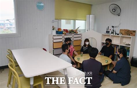 공용어 수어 인식 개선 시급…민들레 홀씨처럼 퍼져나가길 [tf포토기획]