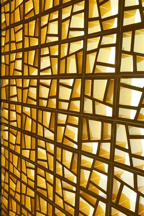 Celosia ceramica en 2020 Celocias Celosía Baldosas ceramica